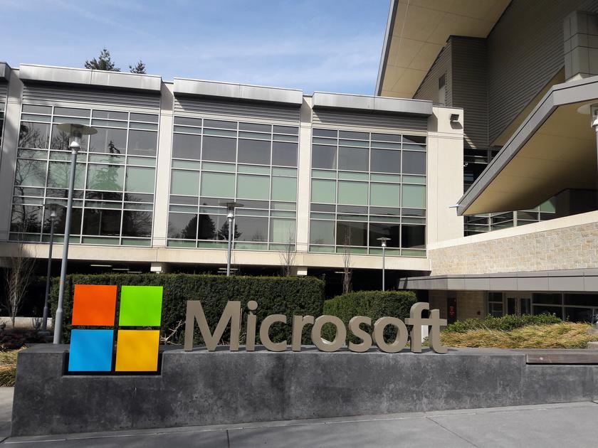 Microsoft and online publication Semafor will launch an AI-powered news ...