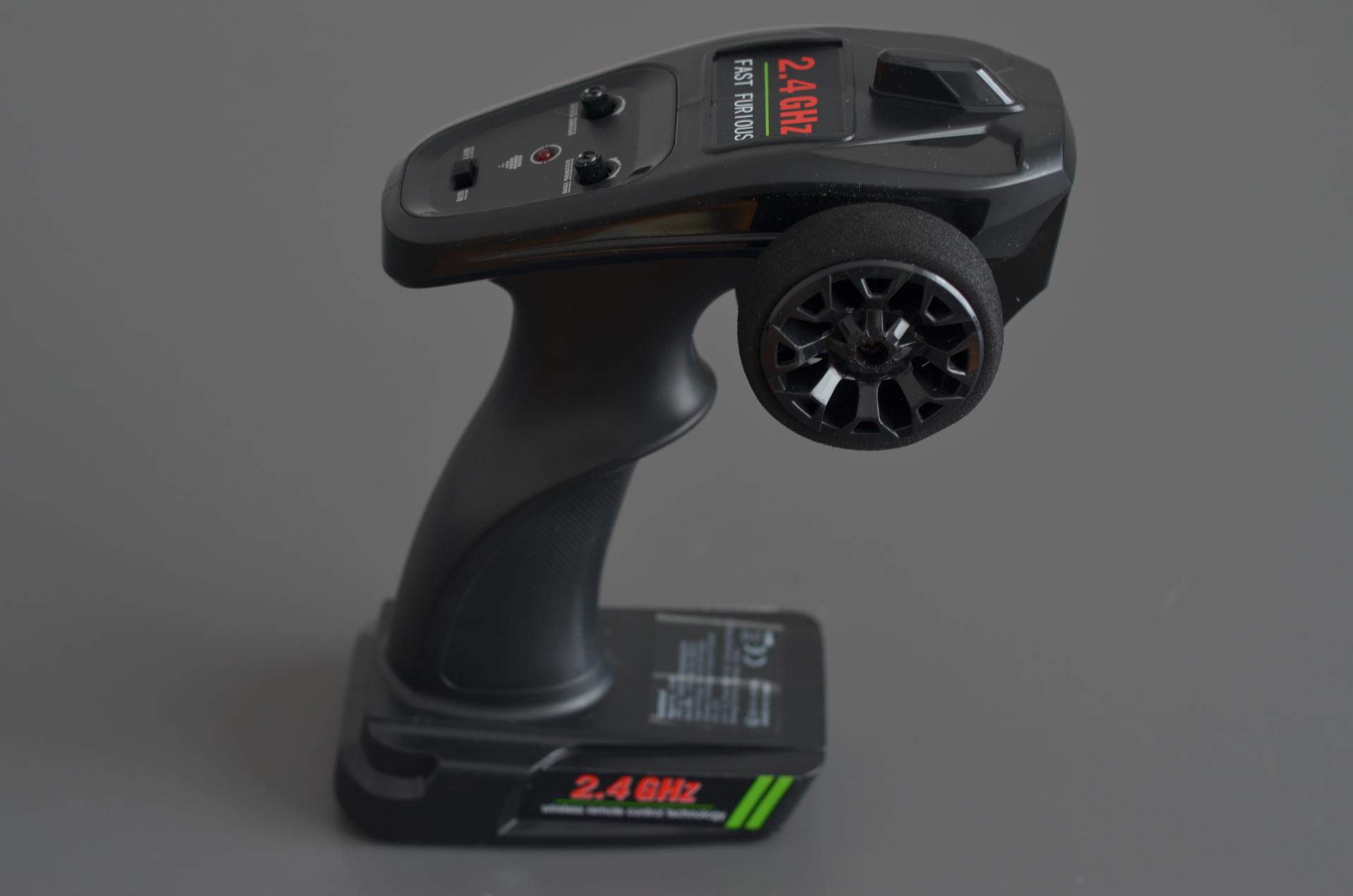 Deerc 210E - The Best RС Car For Off-Road On The Speed | gagadget.com