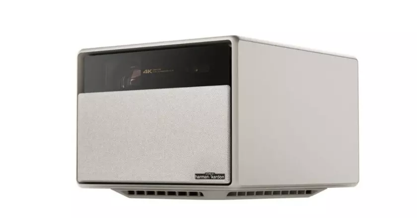 5 Best Projectors for Small Room in 2026 | Small Room Projector Review