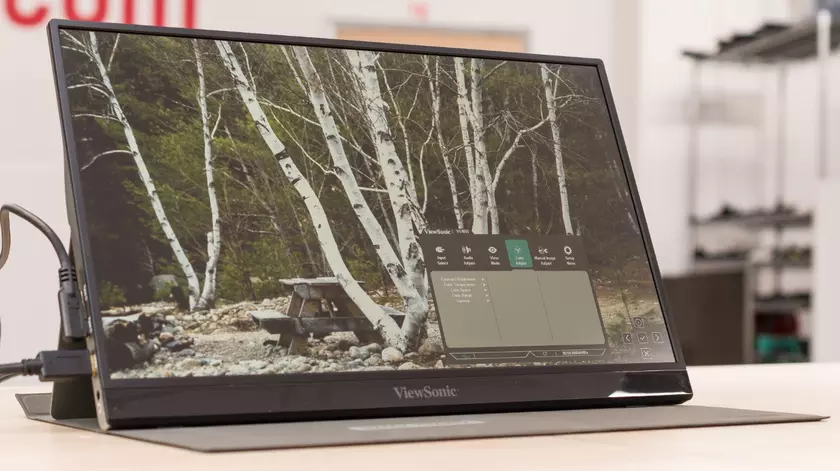 4 Best Portable Monitors for Laptops in 2026 - Comparison and Review