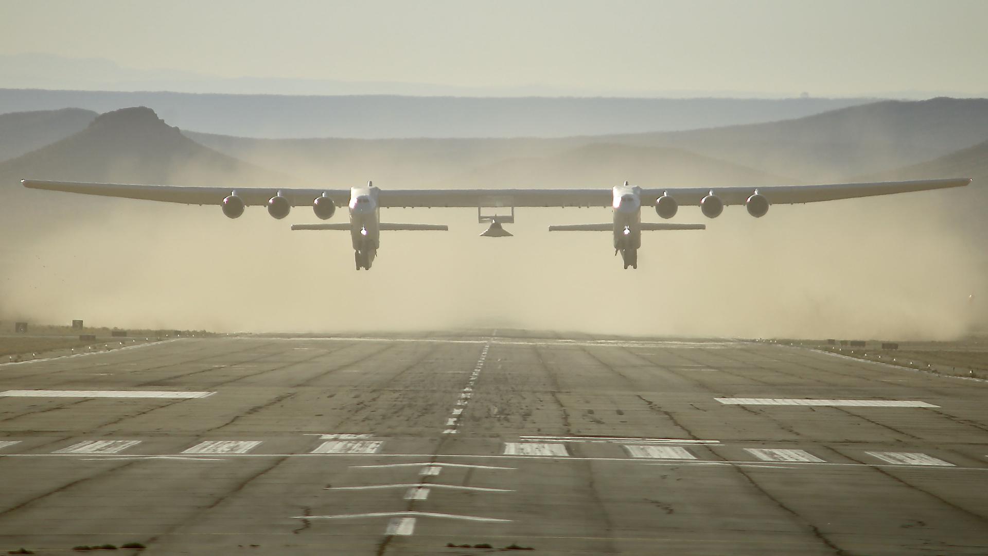 The world's largest aircraft Roc has successfully launched the TA-0 ...