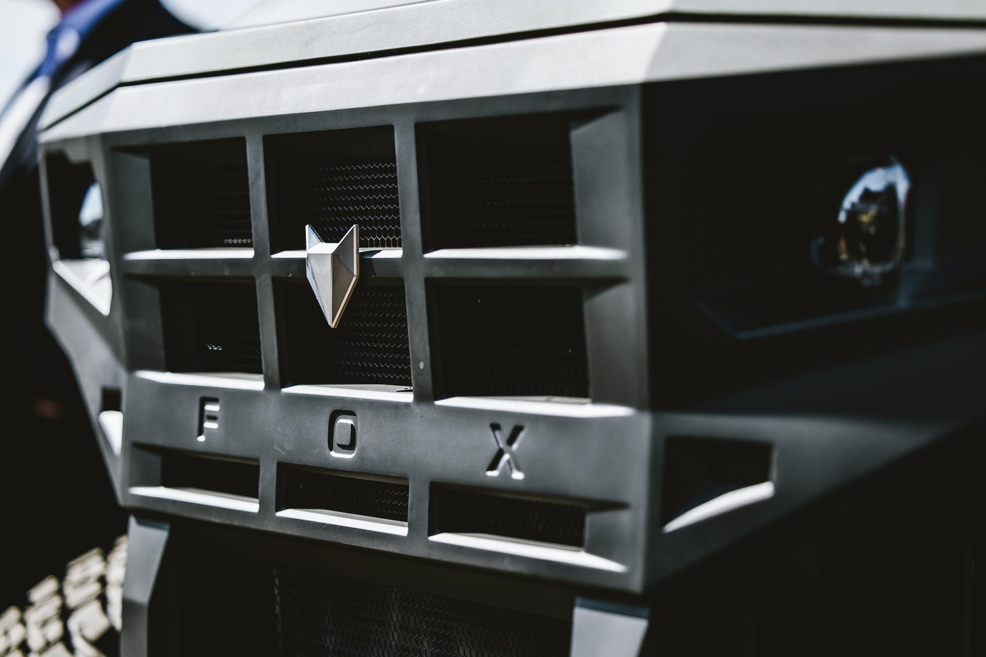 Latvia unveiled the VR-1 FOX military vehicle prototype | gagadget.com