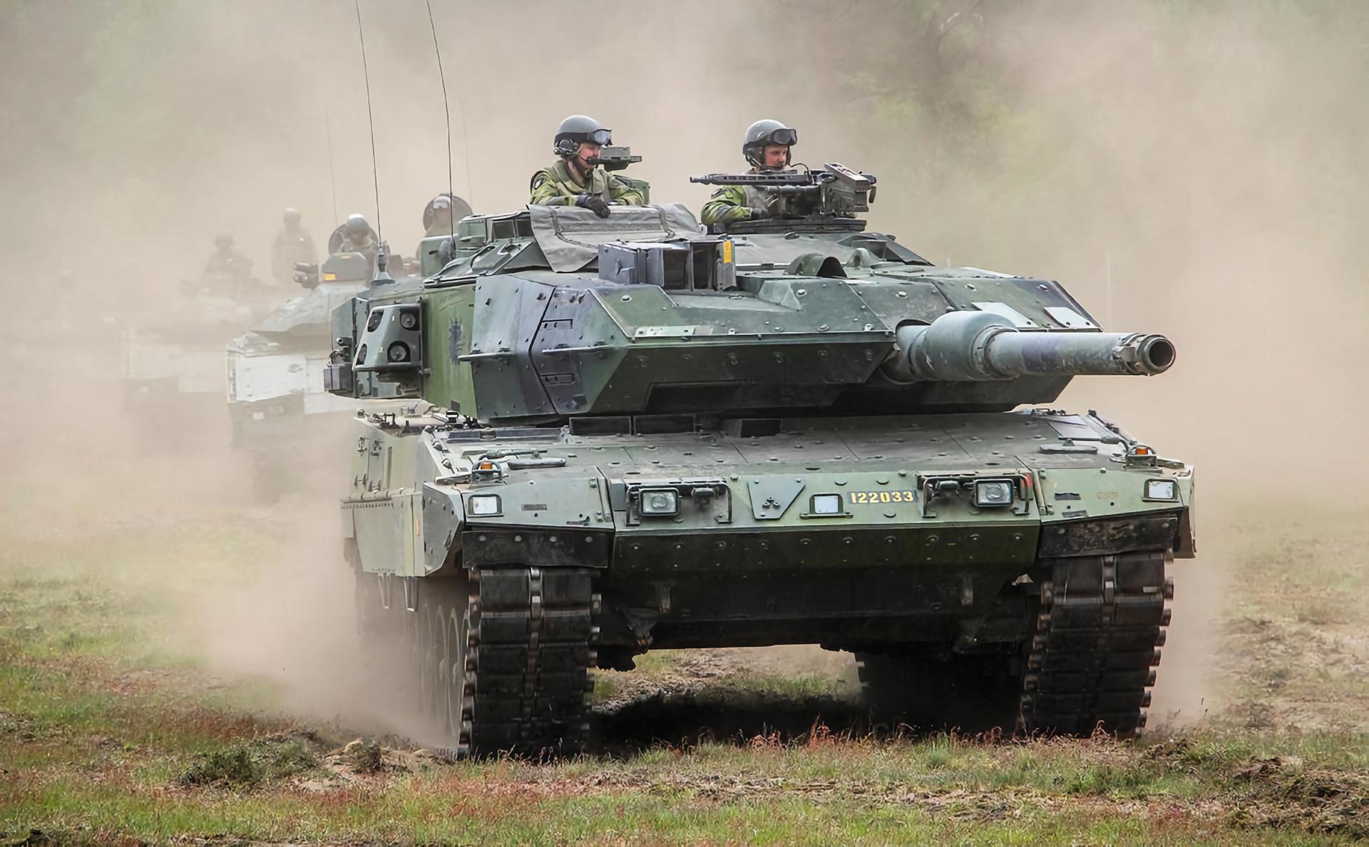Ukrainian Armed Forces trained in Sweden on Stridsvagn 122 tanks, CV90 infantry fighting ...