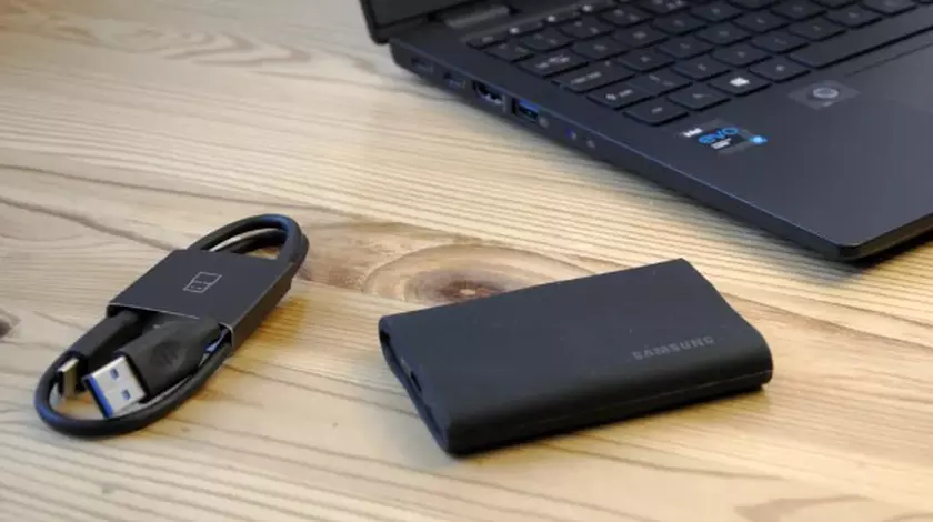 Samsung T9 vs T7 SSD (Read Before You Buy) Comparison and Differences