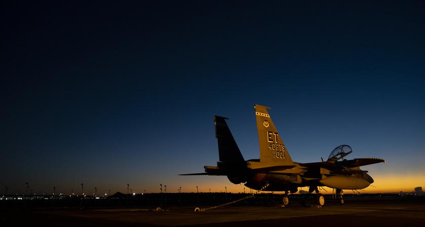 Upgraded F-15EX Eagle II fighters get conformal tanks will increase ...