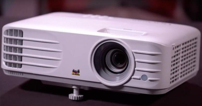 6 Best Projectors with Netflix in 2025 | Netflix Projectors Comparison ...