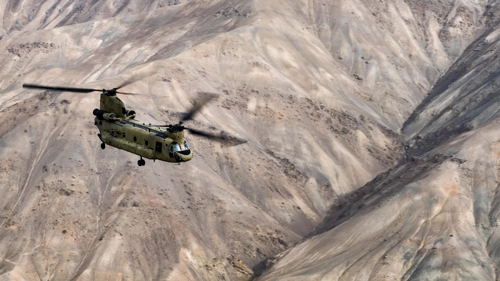 Boeing has received $793m to manufacture its latest batch of CH-47F ...