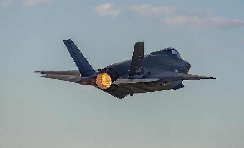 Lockheed Martin assembles 7th F-35A Lightning II fifth-generation ...