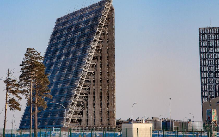 Ukrainian drones hit a crucial russian radar station 1,800 kilometres ...