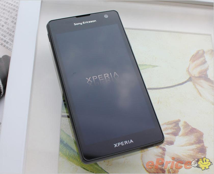 Утечка Android-смартфона Sony Xperia LT29i: 4.6 дюйма, HD-экран и 13 ...