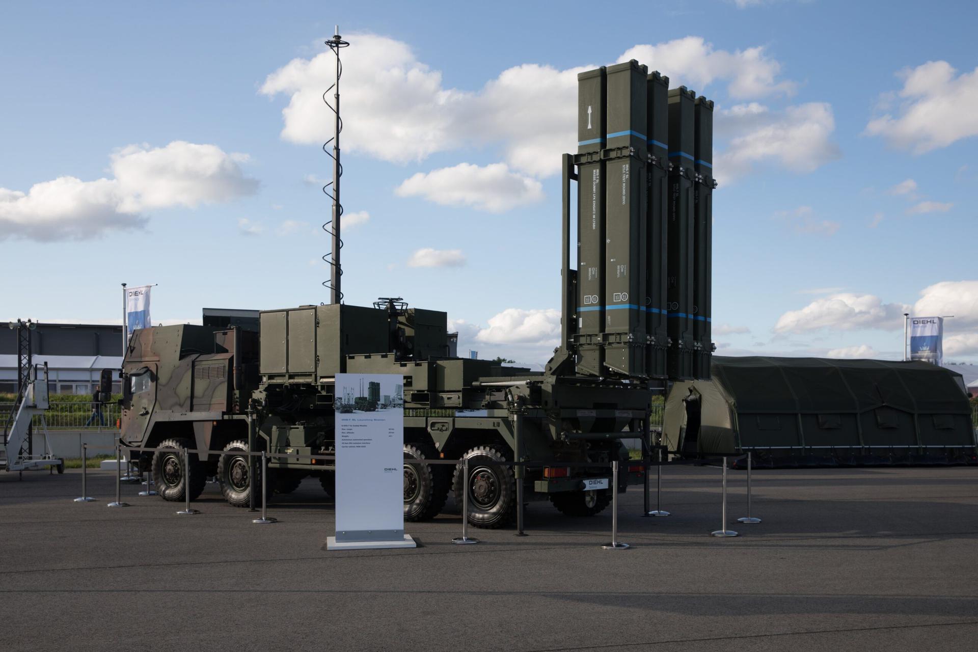 Not just HIMARS: Ukraine received an advanced IRIS-T air defense system, costing 140,000,000 ...