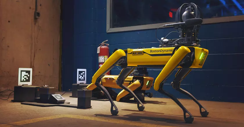 Boston Dynamics robots will learn to solve tasks without human input ...