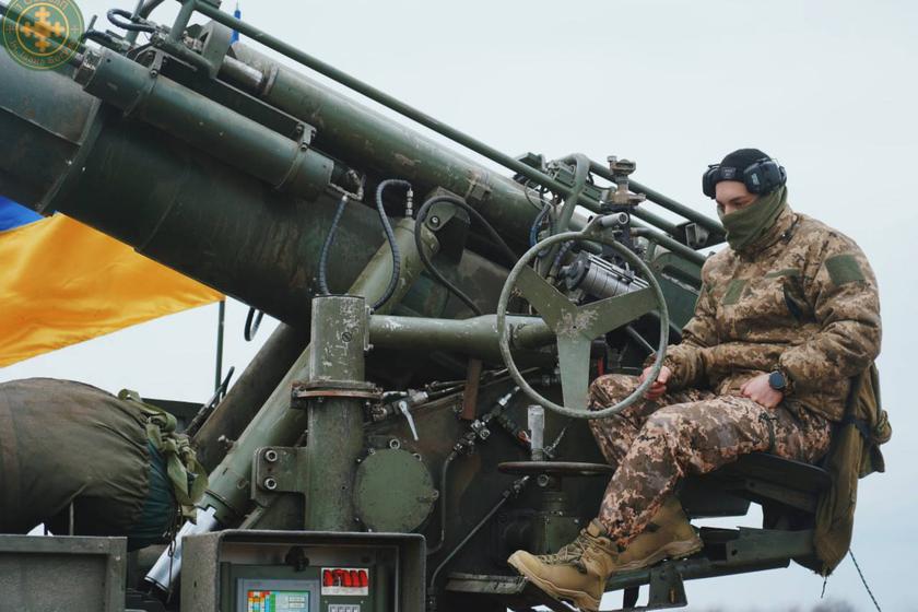 The Armed Forces of Ukraine showed rare footage of the firing of the ...