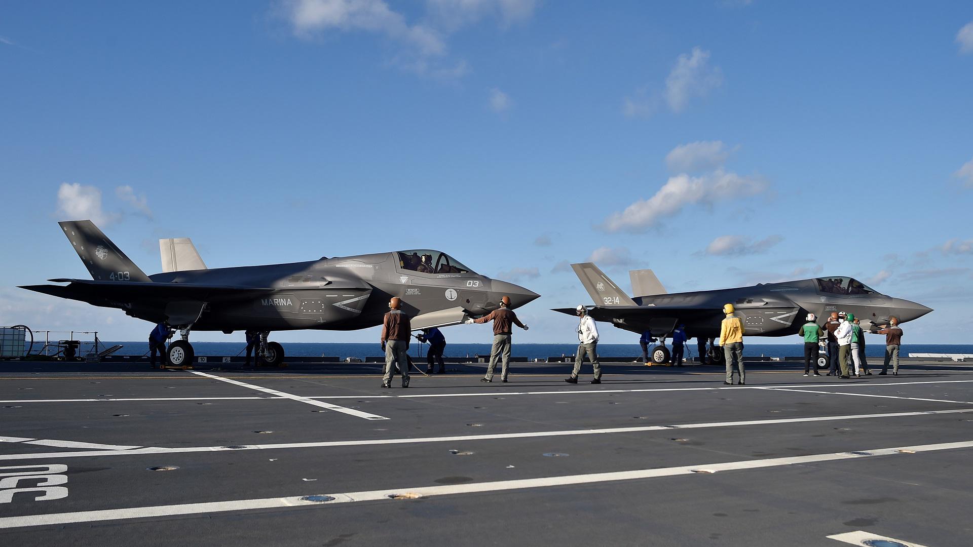 USS Fallujah, a $2.4 billion America-class amphibious assault ship ...