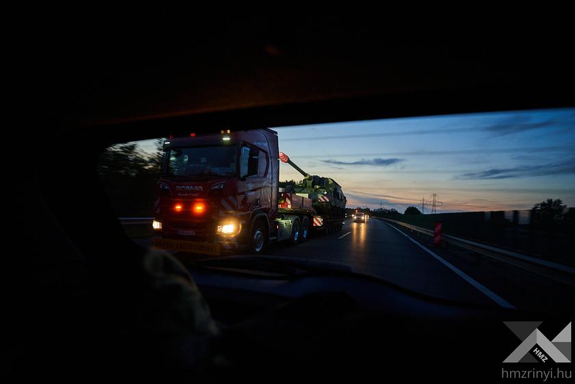 Hungary receives first self-propelled howitzers Panzerhaubitze 2000 under $565 million contract ...