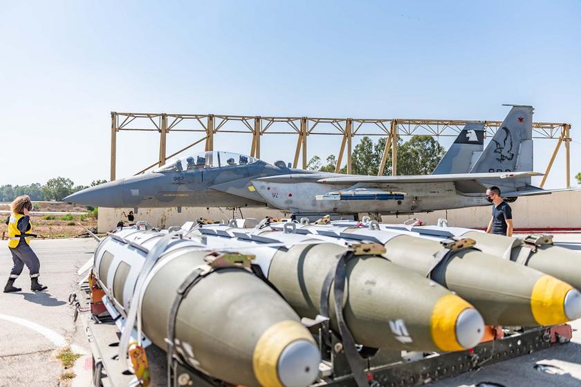 Israel receives a batch of MK-84 heavy bombs from the United States