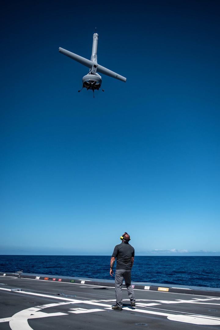 Shield AI tested a futuristic V-BAT drone that can take off and land ...