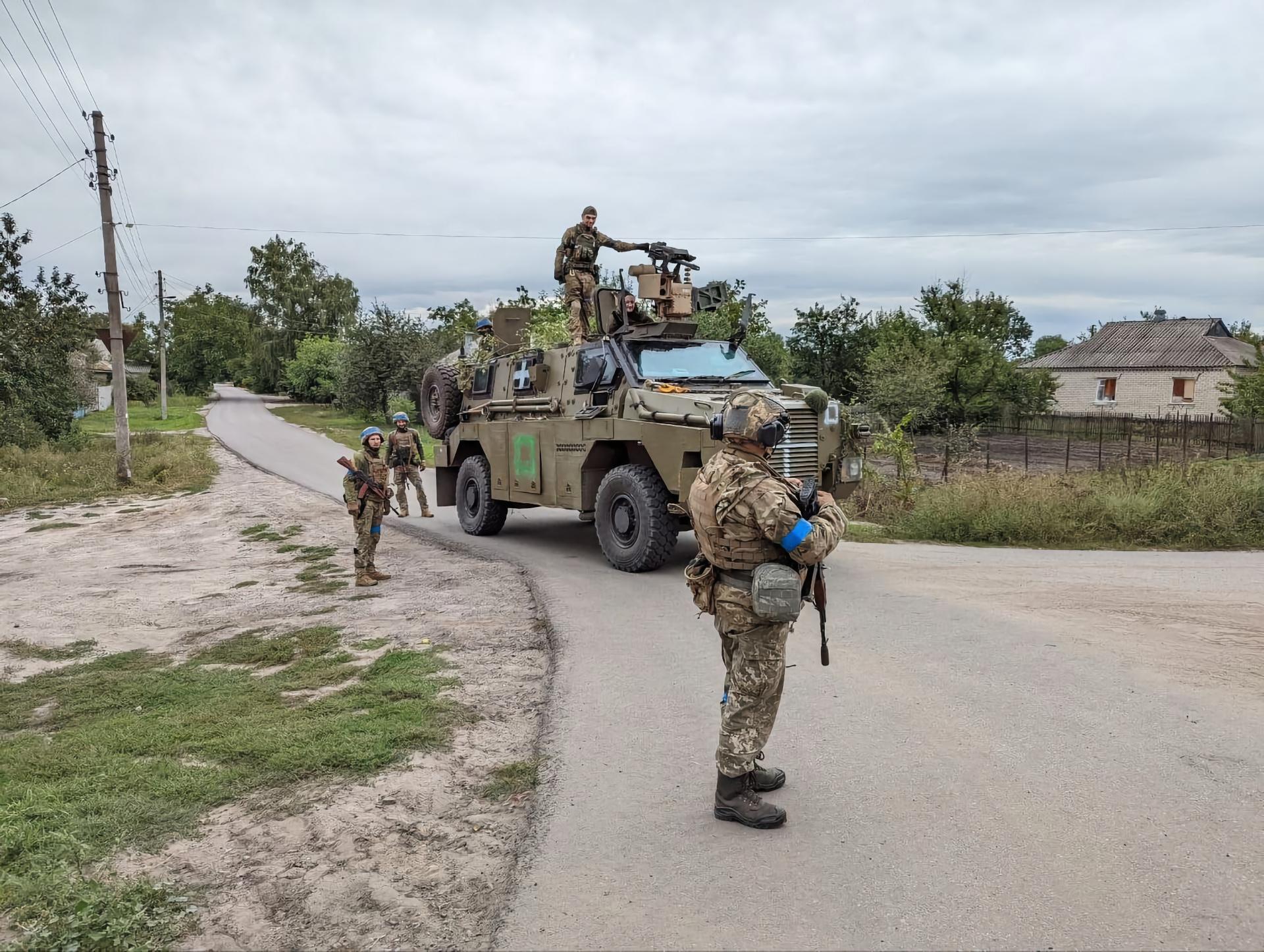 The Ukrainian Armed Forces used Australian Bushmaster armored vehicles ...