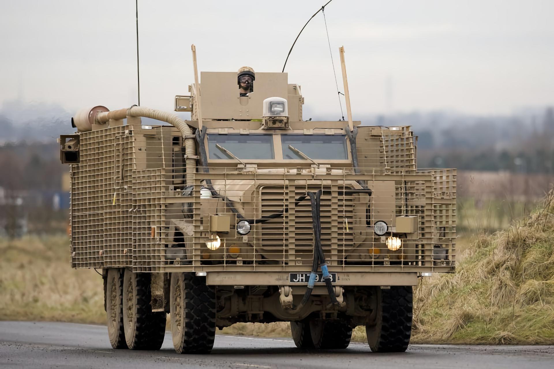 The Ukrainian Armed Forces showed how a British Wolfhound 6x6 MRAP ...