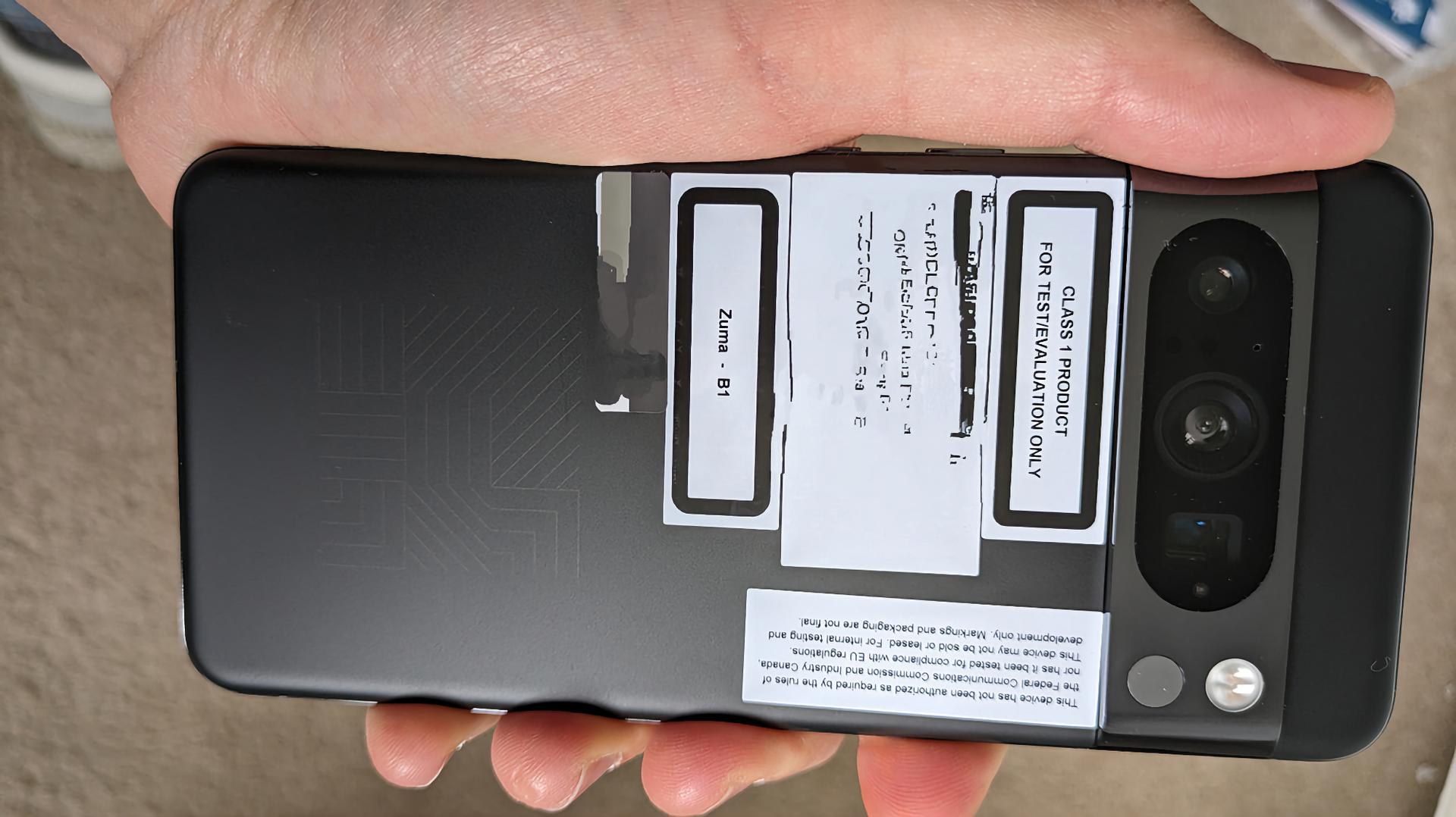 Triple camera and body temperature sensor: first live photos of Google ...
