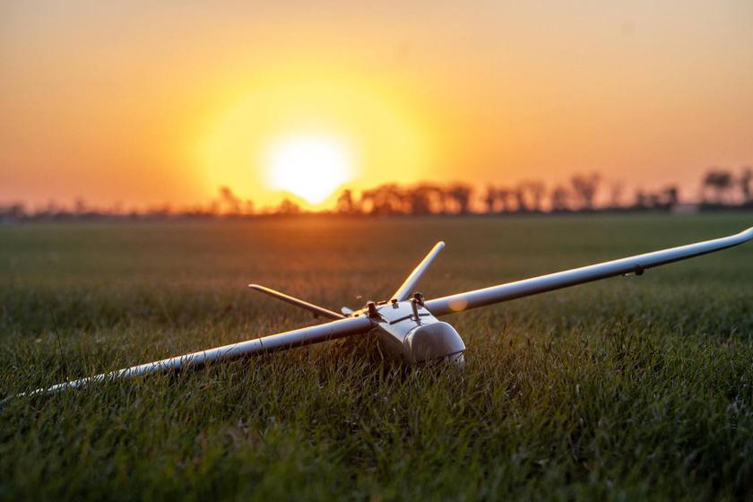 Ukrainian scouts have received a batch of Leleka-100 drones that can ...