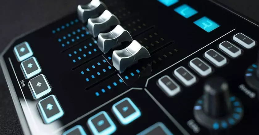 7 Best Podcast Audio Mixers in 2026 | Mixers for Podcasting Comparison ...