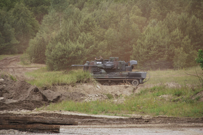 Der Spiegel: a new batch of Gepard self-propelled air defense systems ...