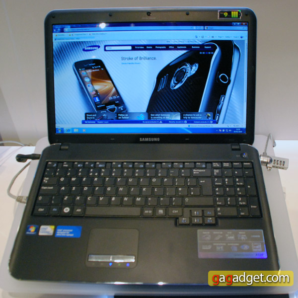 Стенд Samsung на CES 2010 своими глазами, часть 2: ноутбуки | gagadget.com