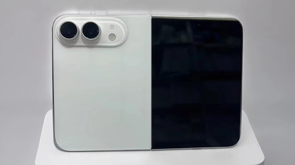 iPhone Ultra pliant : un premier aperçu du design final, avec Touch ID ...