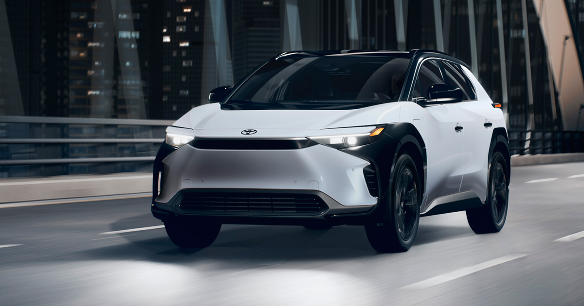 Оновлений електричний кросовер Toyota bZ4X 2025: Знижені ціни та нова версія Nightshade Edition