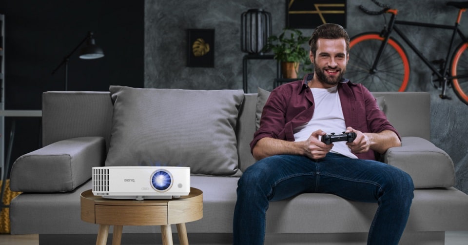 8 Best Projectors for Gaming of 2023 | Good Gaming Projector